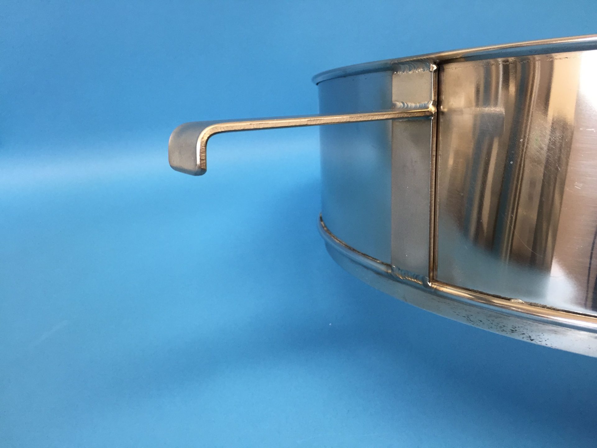 Quality Test Sieves & Stainless Steel Wire Sieves | Newark Wire