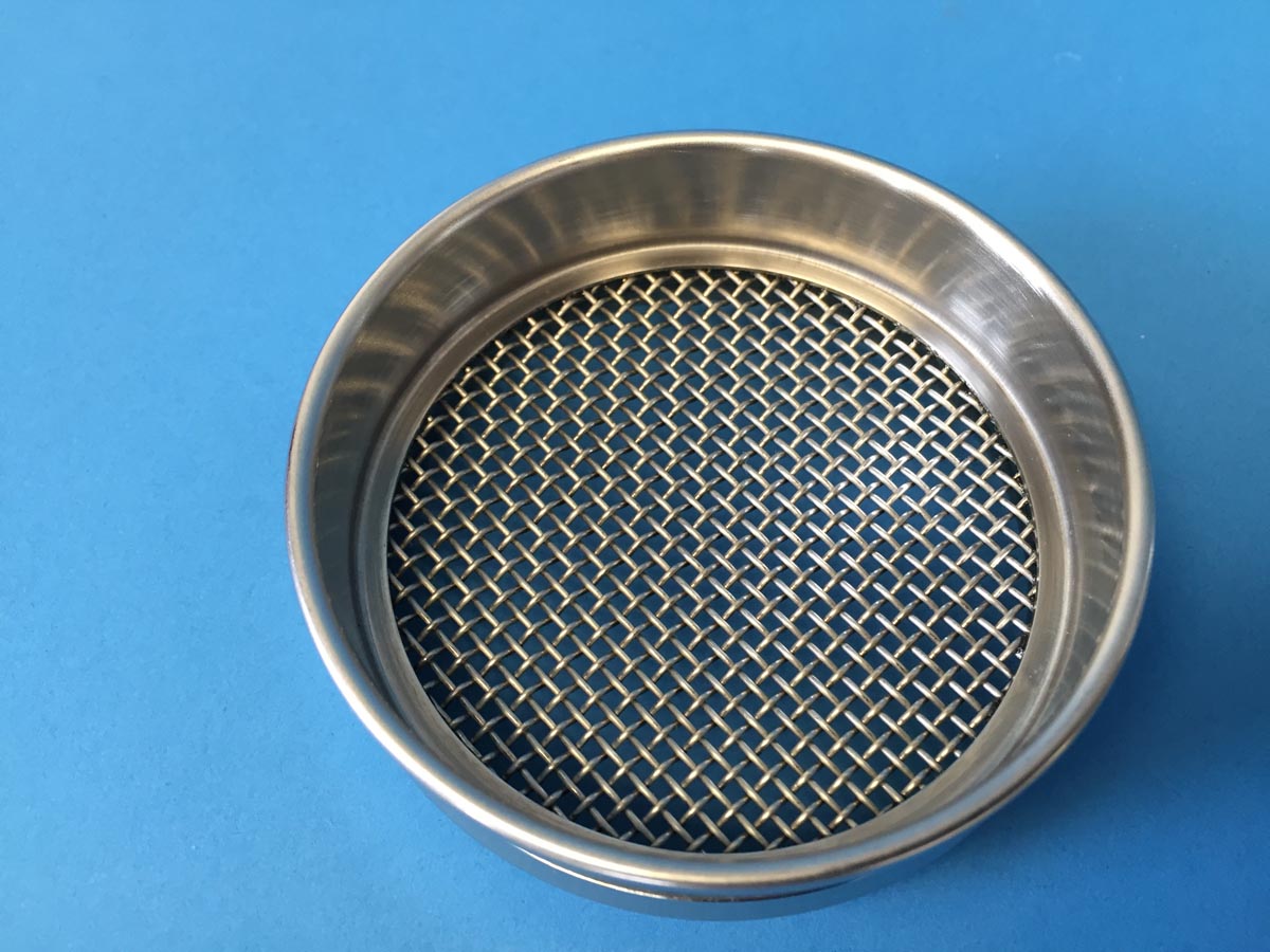 Quality Test Sieves & Stainless Steel Wire Sieves | Newark Wire